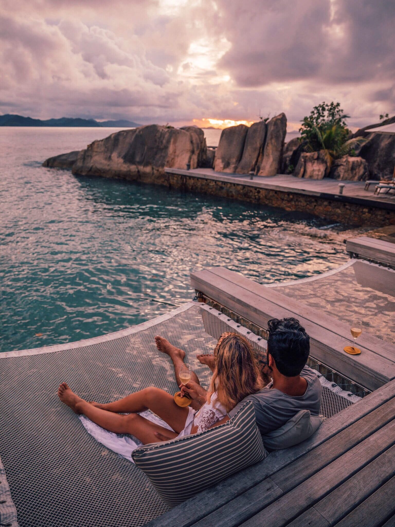 Como Planejar uma Lua de Mel - Lápis de Noiva