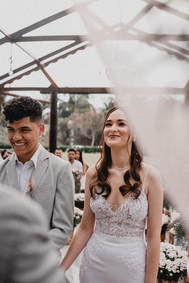 Mini wedding boho rústico em tarde mágica no Embu Guaçu - Fabiana & Octavio